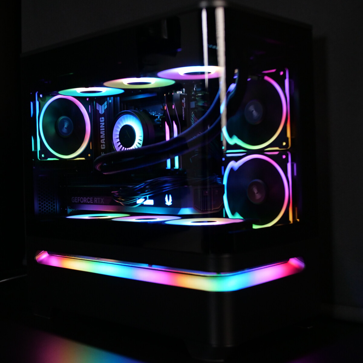 ASUS AP202 High-End PC Black | RTX 5070 Ti & 9800X3D - PCHM Shop - Dein ...